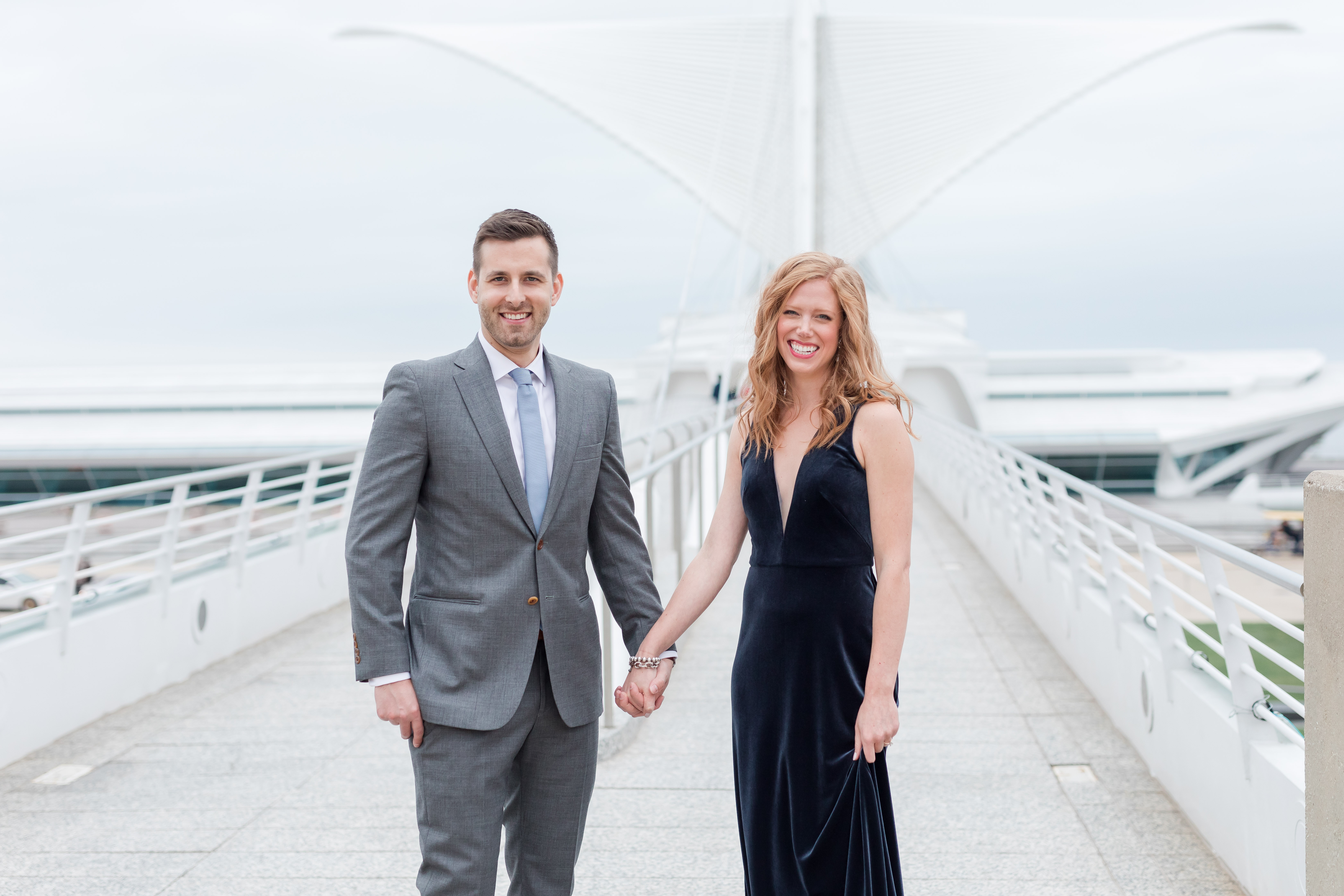Joe & Lindsey | An Iconic Milwaukee Wisconsin Engagement Session ...